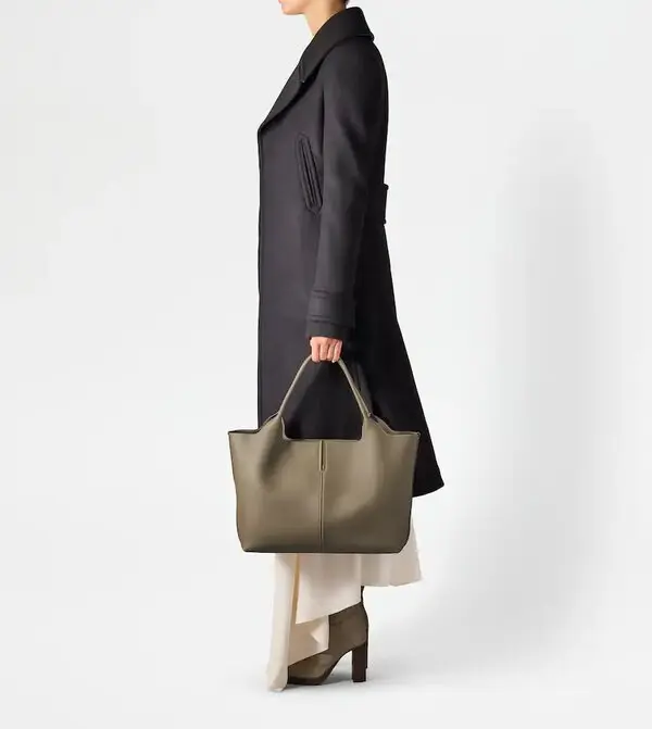 TOD'S Calfskin Leather Shopper Bag - Brown