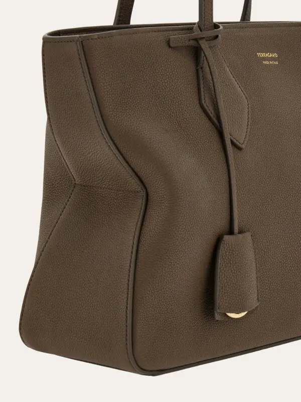 FERRAGAMO Star-shaped Tote Bag
