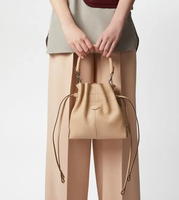 TOD'S Di Bag Drawstring Bucket Bag