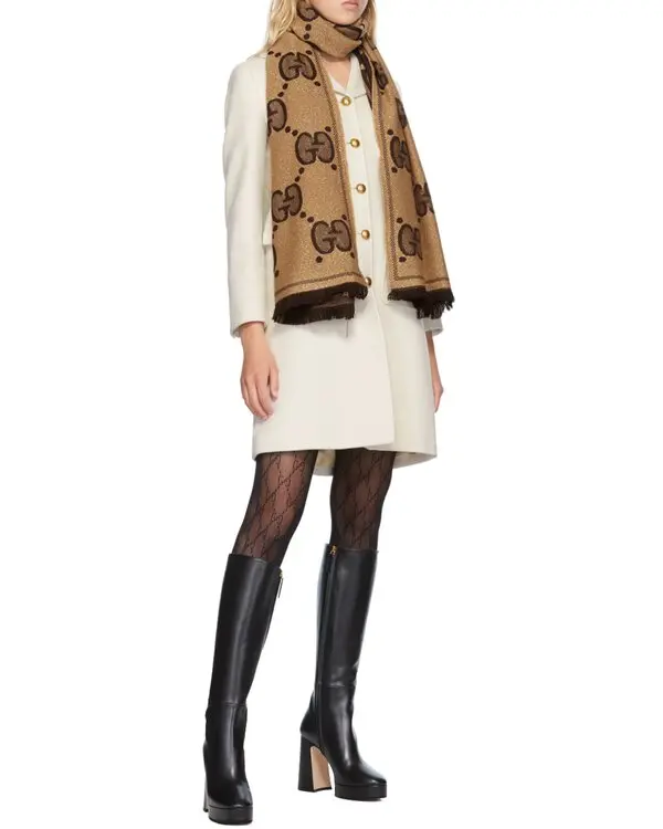 Gucci Gg Jacquard Scarf - Brown
