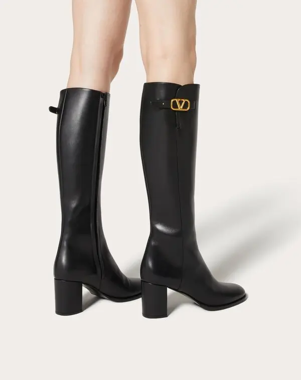 Valentino Garavani Vlogo Signature Almond Toe Boots