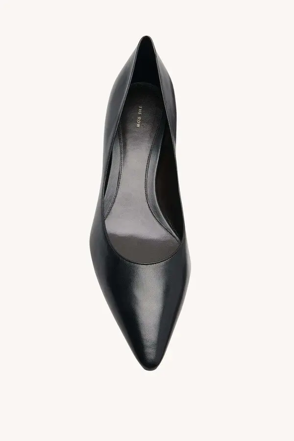 THE ROW Liisa Kitten Heel Pumps - Black