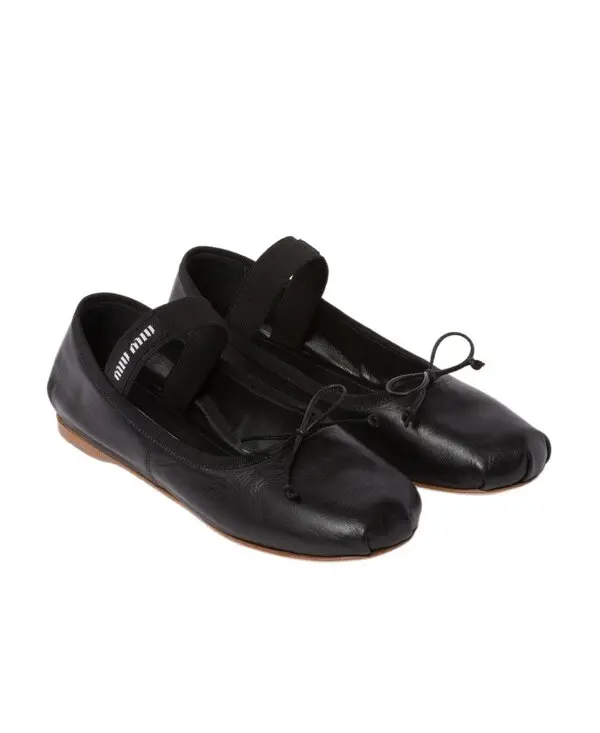 Miu Miu Logo Detail Ballerina Flats - Black