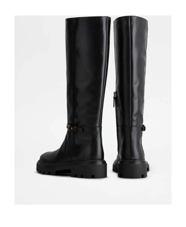 TOD'S Timeless Knee-high Boots