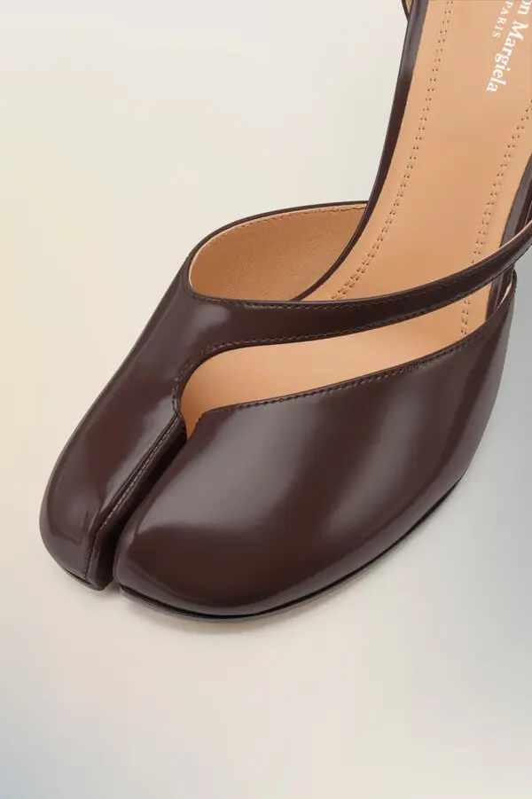 MAISON MARGIELA Tabi Slingback Pumps With Block Heel - Brown