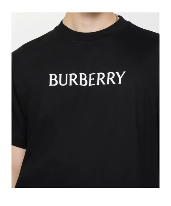 Burberry Logo Printed Crewneck T-shirt - Black