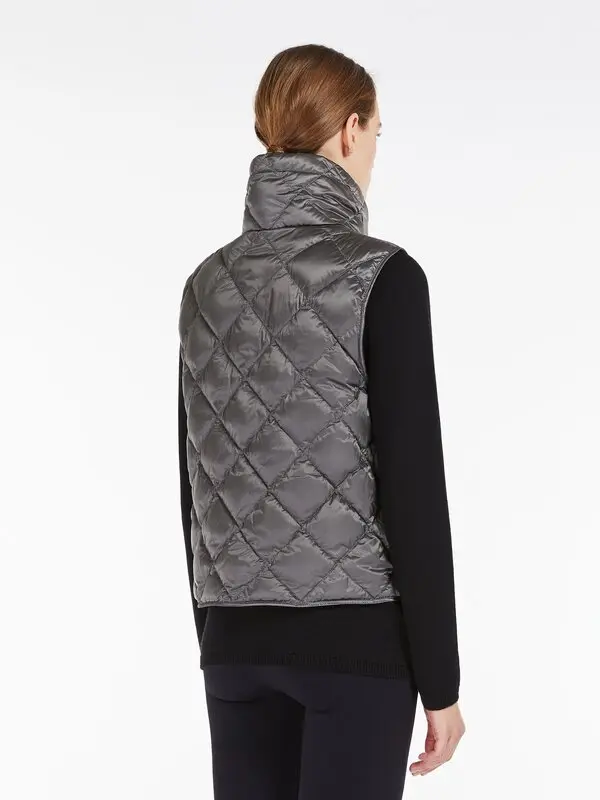 Max Mara Sleeveless Quilted Vest With High Collar