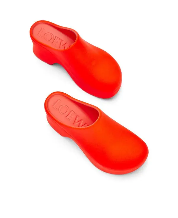 Loewe Terra Foam Clogs In Flocked Rubber