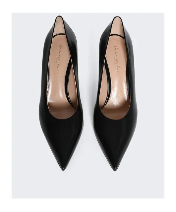 GIANVITO ROSSI Pointed Toe Stiletto Heel Pumps - Black