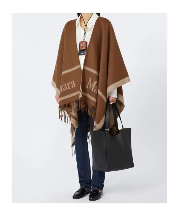 Max Mara Trapezoidal Tote Bag With Magnetic Clasp