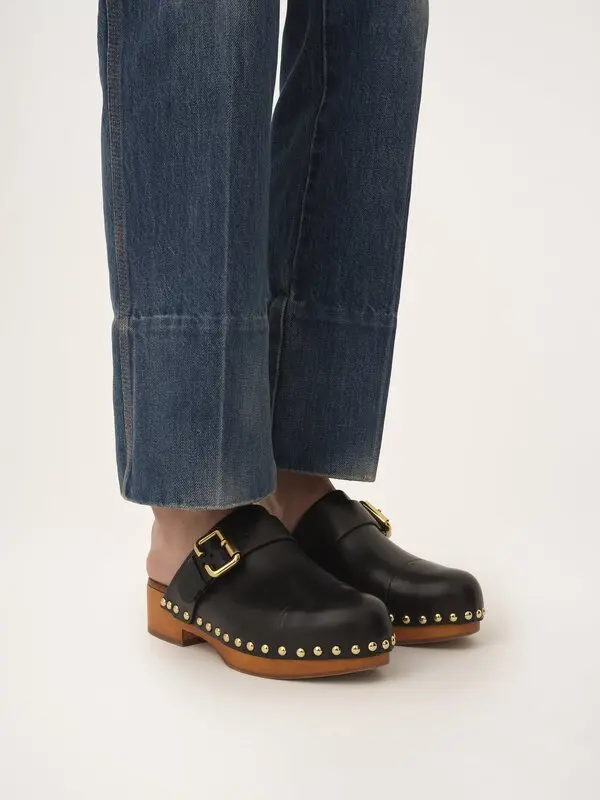 Chloé Studded Buckle Clogs - Black
