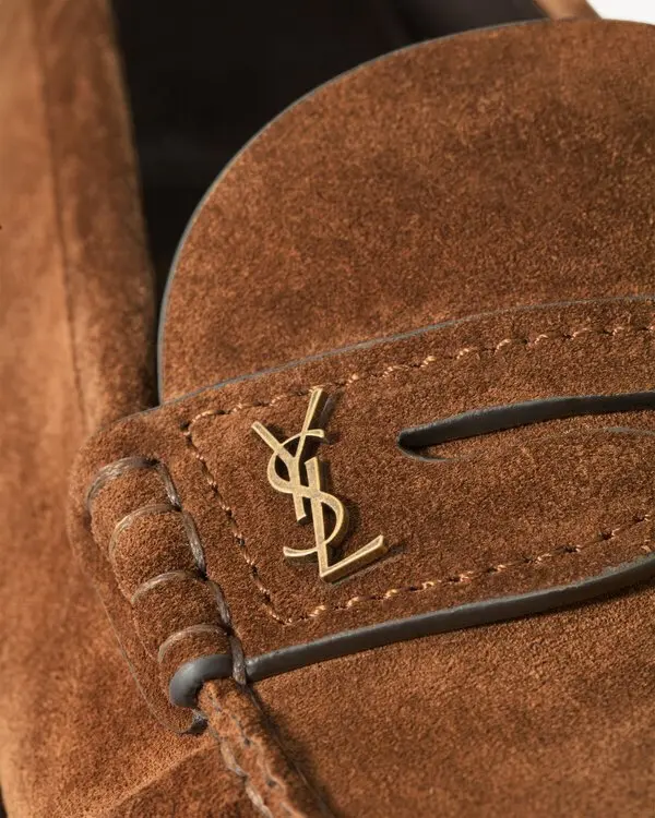 Saint Laurent Logo Plaque Loafers - Brown