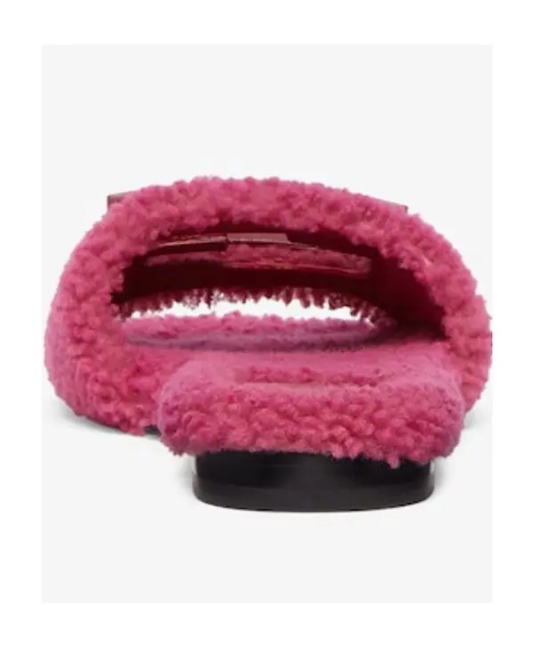 Fendi Sheepskin Slides With Ff Baguette Detail - Pink