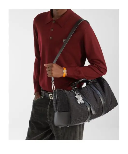 Fendi Ff Zipped Travel Bag - Black