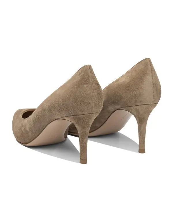 GIANVITO ROSSI Stiletto Pointed Toe Heels - Beige