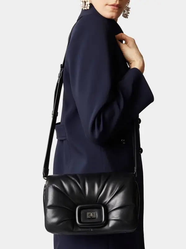 ROGER VIVIER Viv' Choc Shoulder Bag - Black