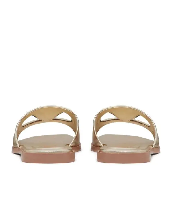Valentino Garavani Vlogo Slide Sandals - Nude