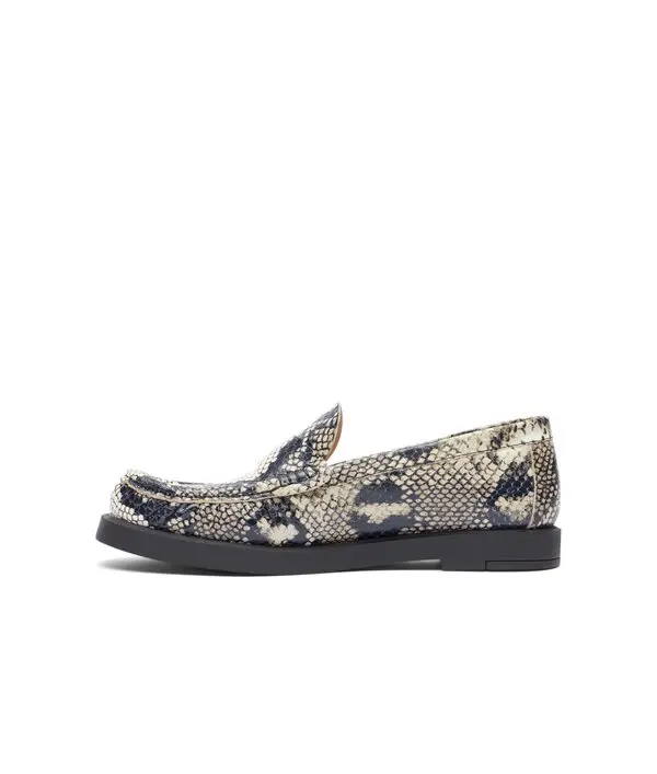 STUART WEITZMAN Blake Loafers