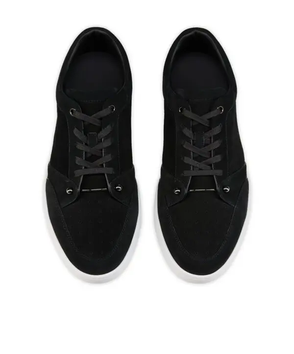 CHRISTIAN LOUBOUTIN Round Toe Casual Sneakers