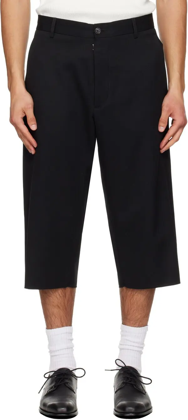 MAISON MARGIELA Loose Fit Shorts With White Stitching Detail