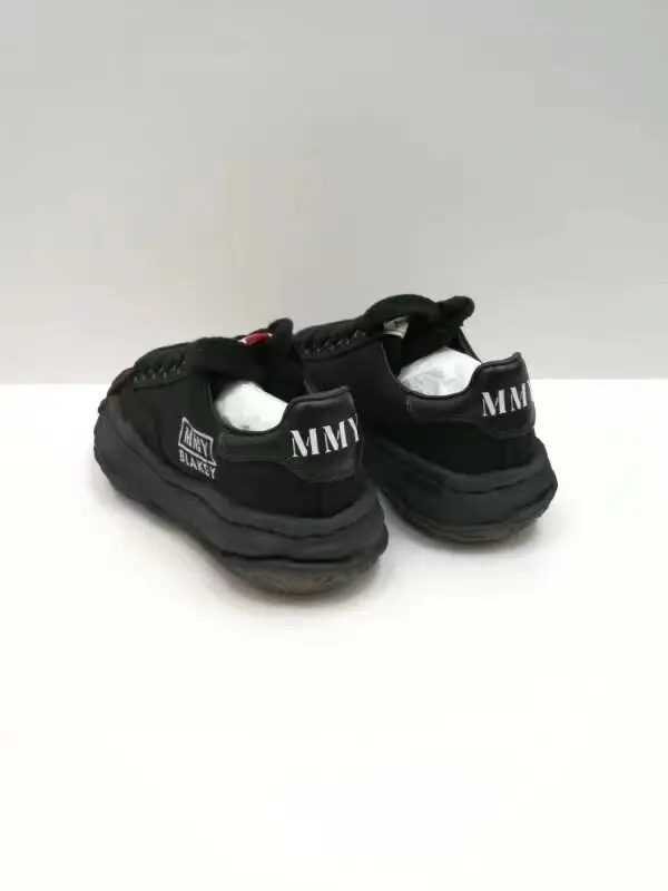 Mihara Yasuhiro Blakey Low-top Sneakers