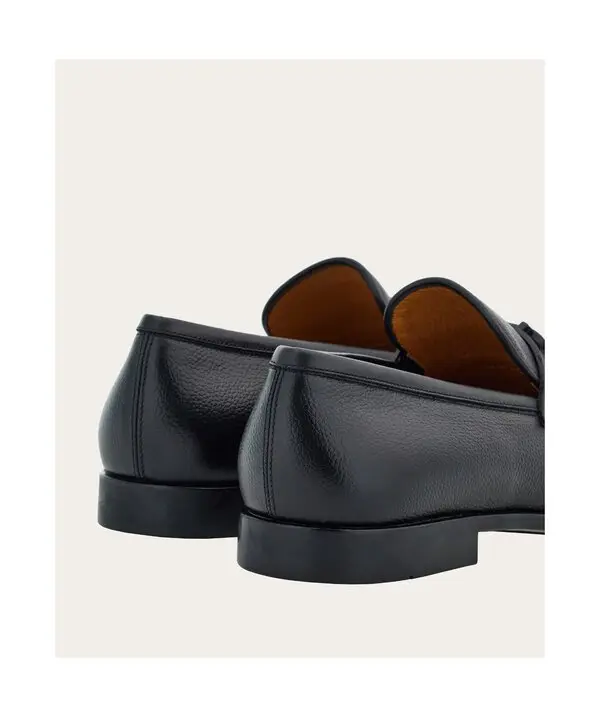 FERRAGAMO Gancini Buckle Slip-on Loafers - Black