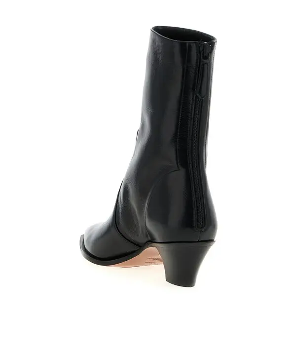 AQUAZZURA Brunswick Leather Pointed-toe Zip Ankle Boots
