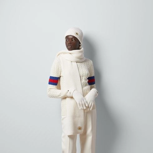 Gucci Logo Patch Knit Scarf