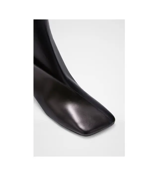 JIL SANDER Square Toe Zip Up Ankle Boots