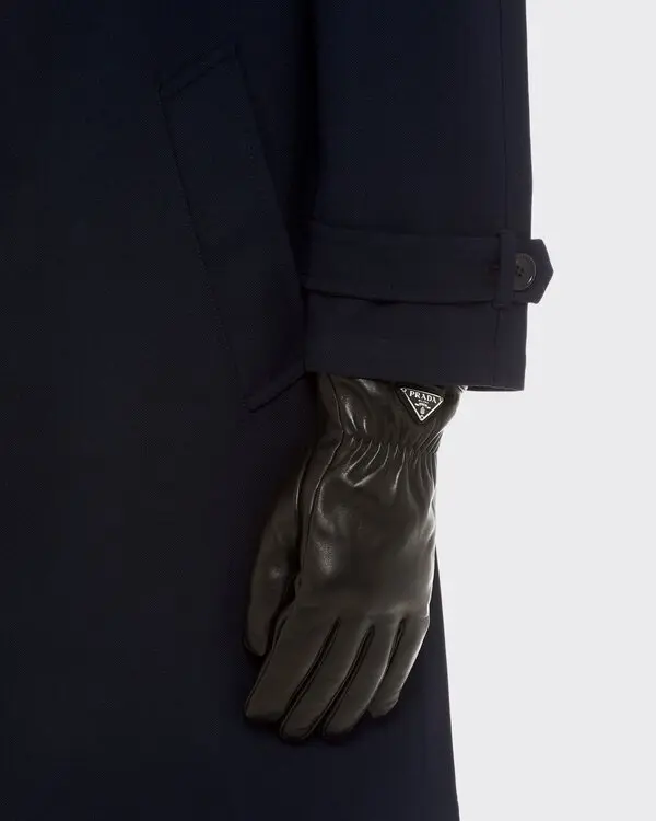 Prada Leather Gloves With Enameled Triangle Logo - Black