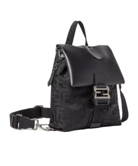 Fendi Flux Ff-buckle Shoulder Bag - Black
