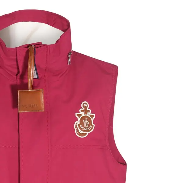 Moncler X Jw Anderson Logo Patch Sleeveless Jacket