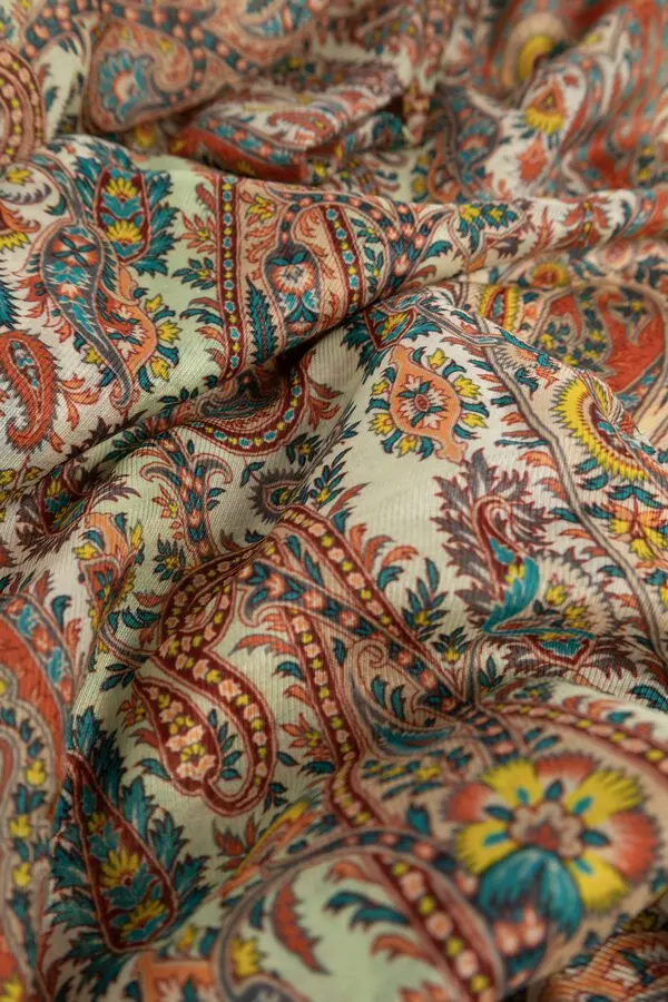 Etro Paisley Printed Scarf - Nude