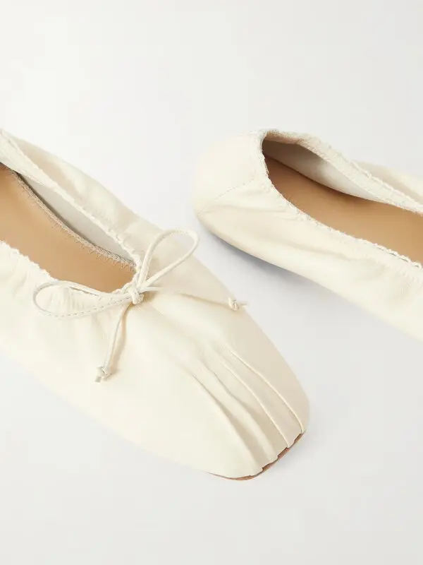 Magda Butrym Bow-decorated Leather Ballet Flats - Cream