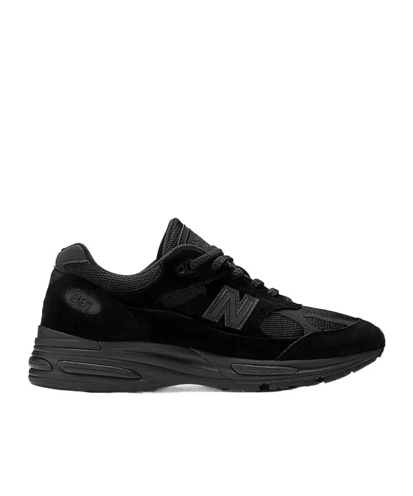 NEW BALANCE 991v2 Lace-up Sneakers - Black