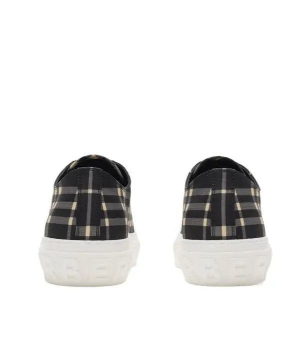 Burberry Checked Lace-up Sneakers - Black