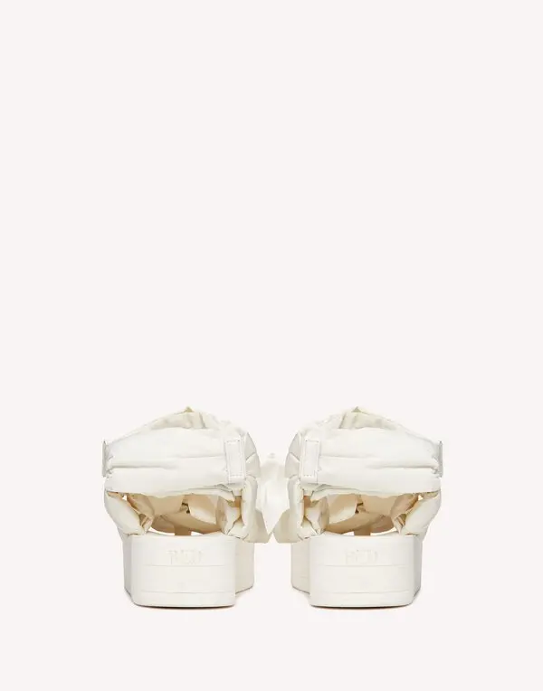Red Valentino Flatform Open Toe Sandals With Bow Detailing - White