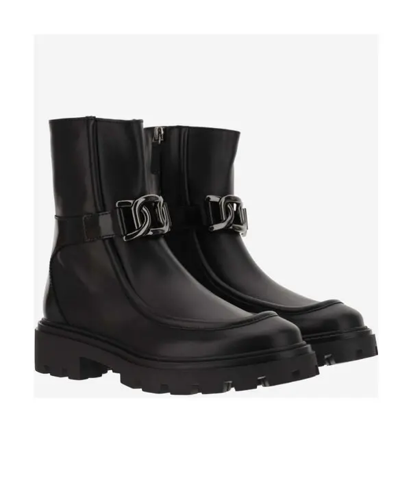 TOD'S Round Toe Zip Up Ankle Boots With Logo Clasp