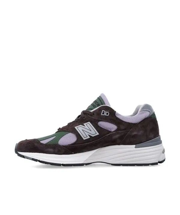 NEW BALANCE 991v2 Lace-up Sneakers - Black