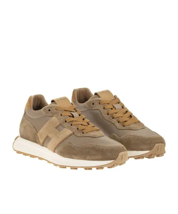 Hogan Low Top Lace Up Sneakers
