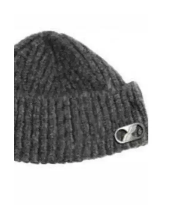 We11Done Logo Beanie - Black