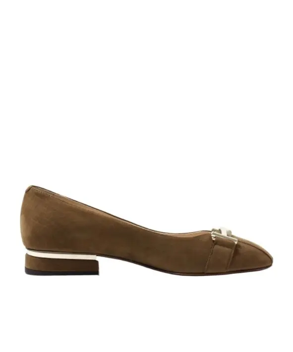 TOD'S Round Toe Low Heel Flats
