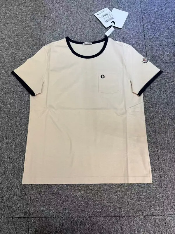 Moncler Logo Embroidered Crewneck T-shirt - Pink