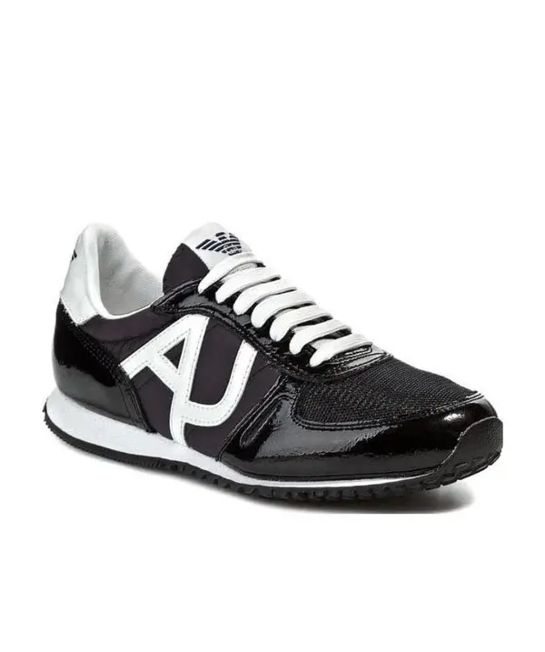 Emporio Armani Logo Detail Sneakers - Black