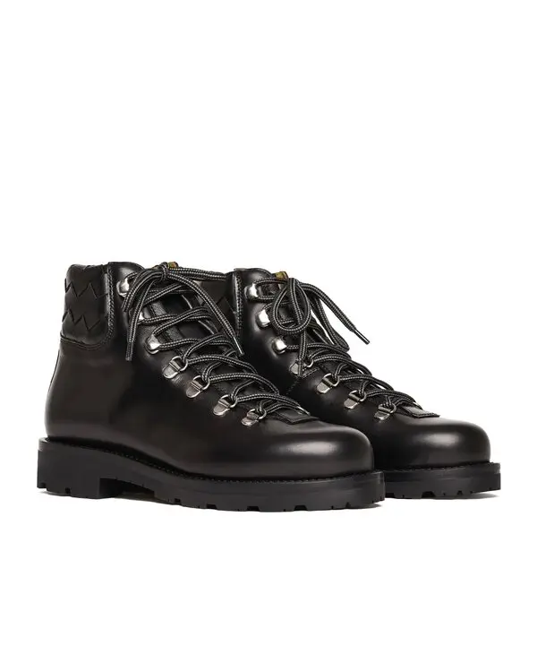SCAROSSO Catherine Round-toe Lace-up Boots