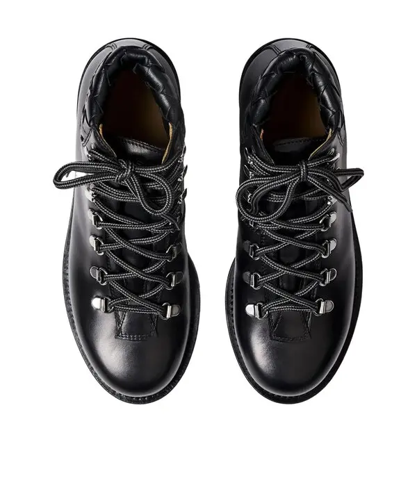 SCAROSSO Catherine Round-toe Lace-up Boots