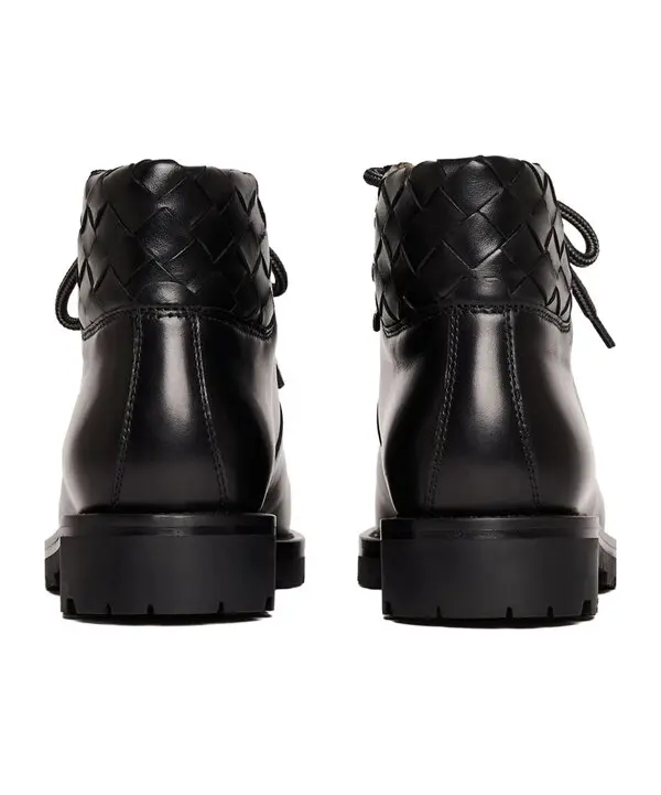 SCAROSSO Catherine Round-toe Lace-up Boots