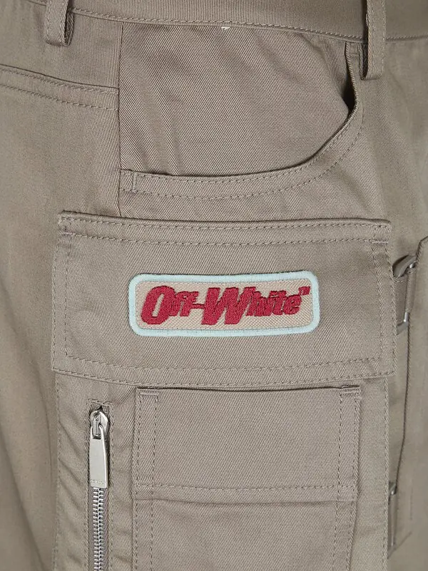 Off-White Button Detailed Cargo Shorts