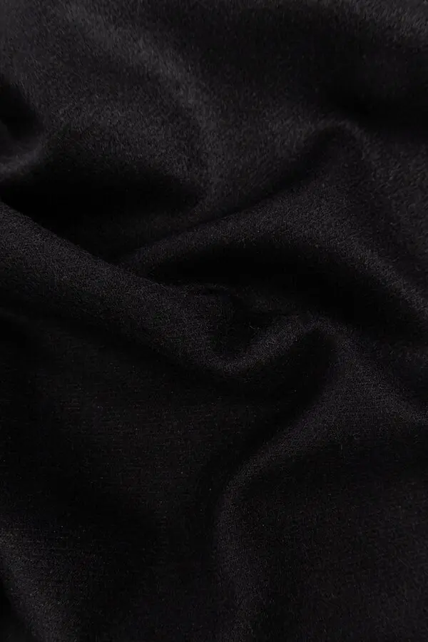 Giorgio Armani Logo Embroidered Fringed Scarf - Black