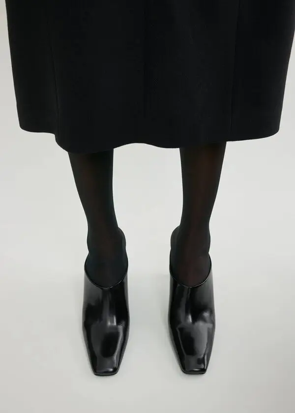 TOTEME Slip On Heeled Mules With Square Toe And Open Back - Black
